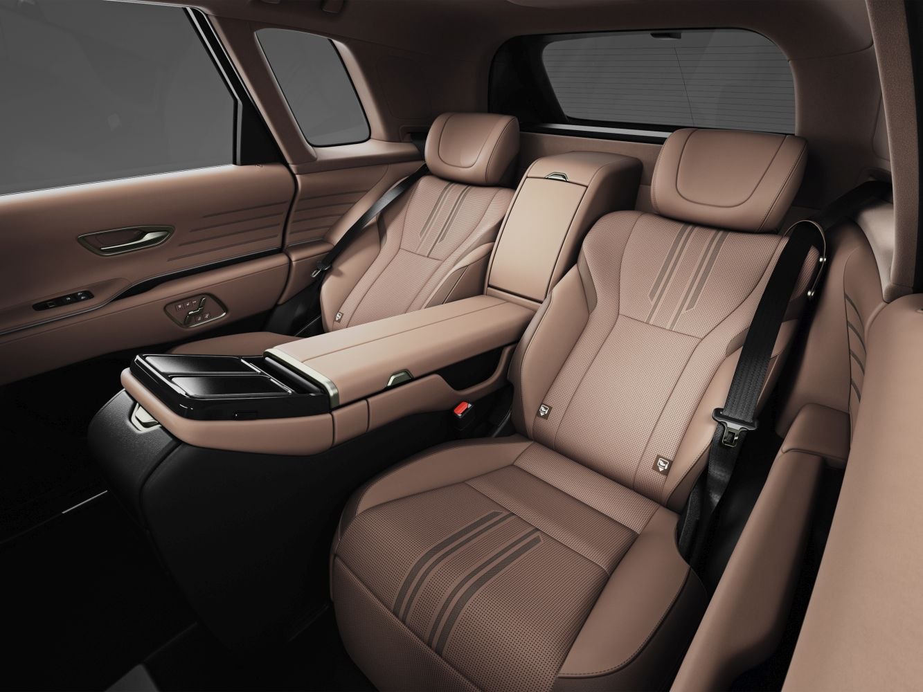 Toyota Century III SUV (GRG75) 3.5 V6 (412 Hp) Plug-in Hybrid E-Four ...